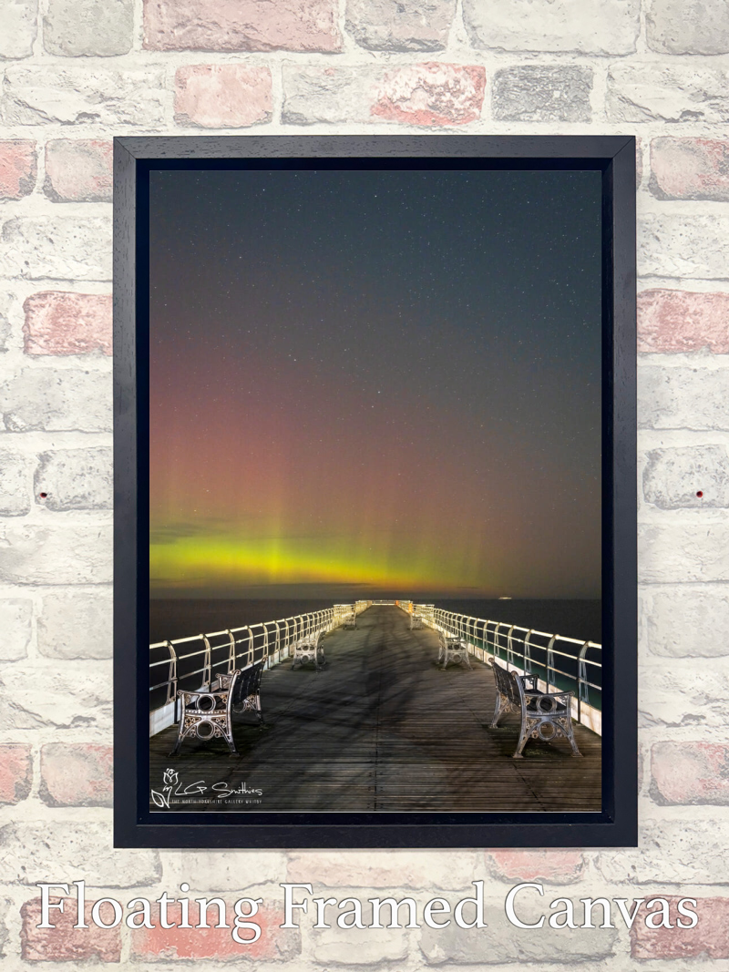 Northern Lights On Saltburn Pier - The North Yorkshire Gallery