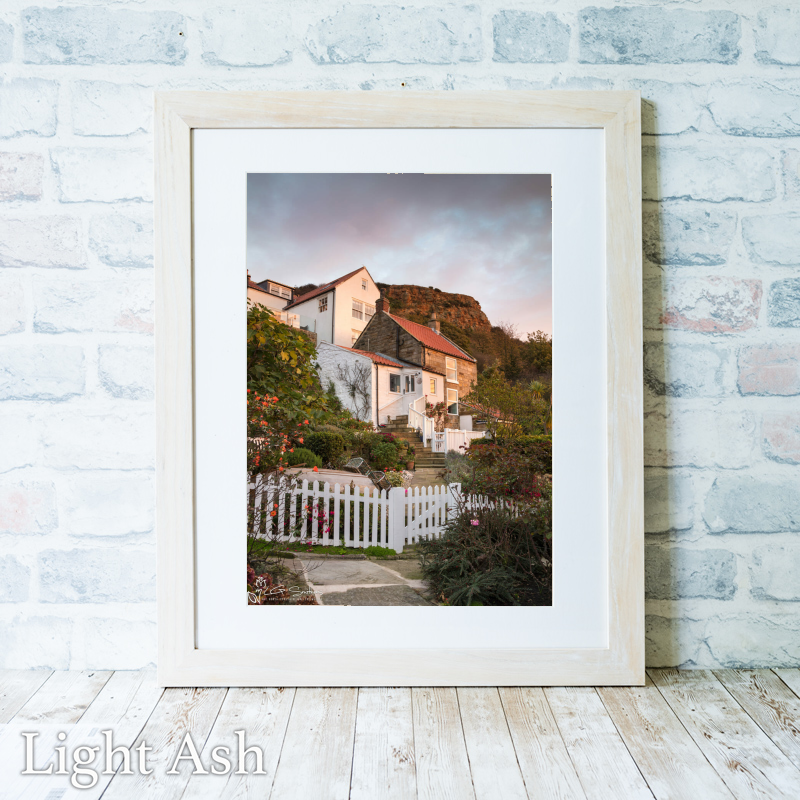 Runswick Bay Cottages - The North Yorkshire Gallery